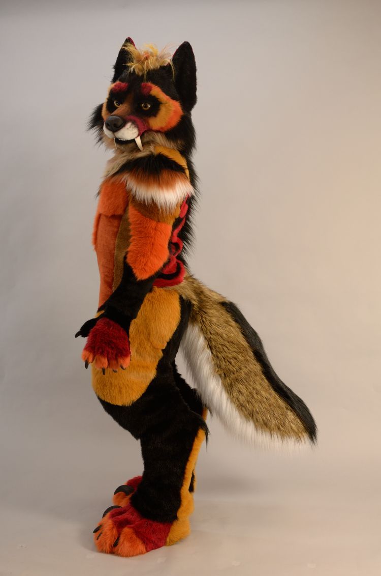 WOLF FURSUIT – FurryMascot